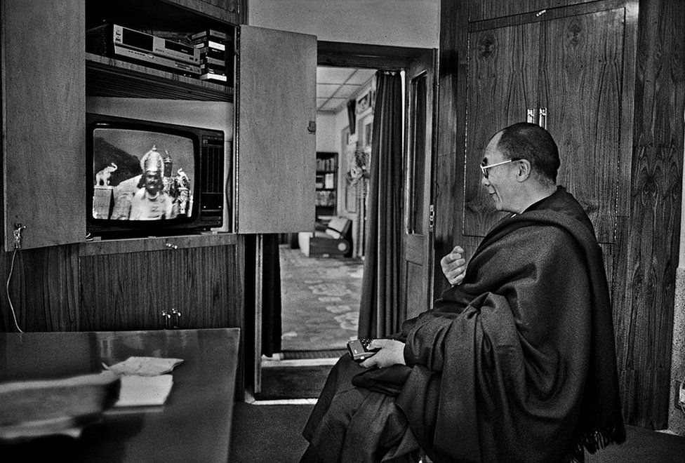 The Dalai Lama: Intimate portrait of a spiritual leader – Central ...