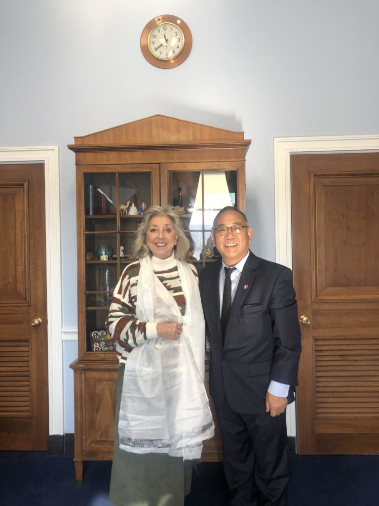 US House Representative Dina Titus obliges to be a new co-sponsor of ...