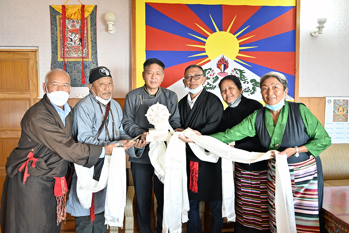 Hunsur Tibetan Community Honours Central Tibetan Administration with ...