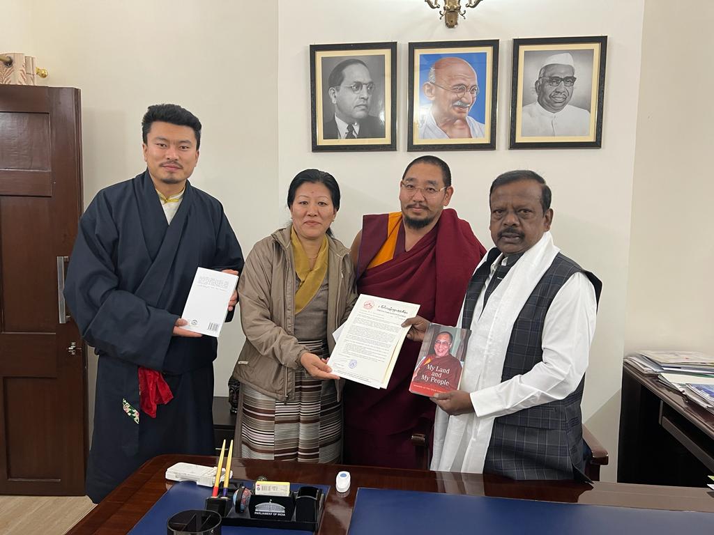 Tibetan Parliamentary Delegation’s First Group Call on Indian MPs on ...