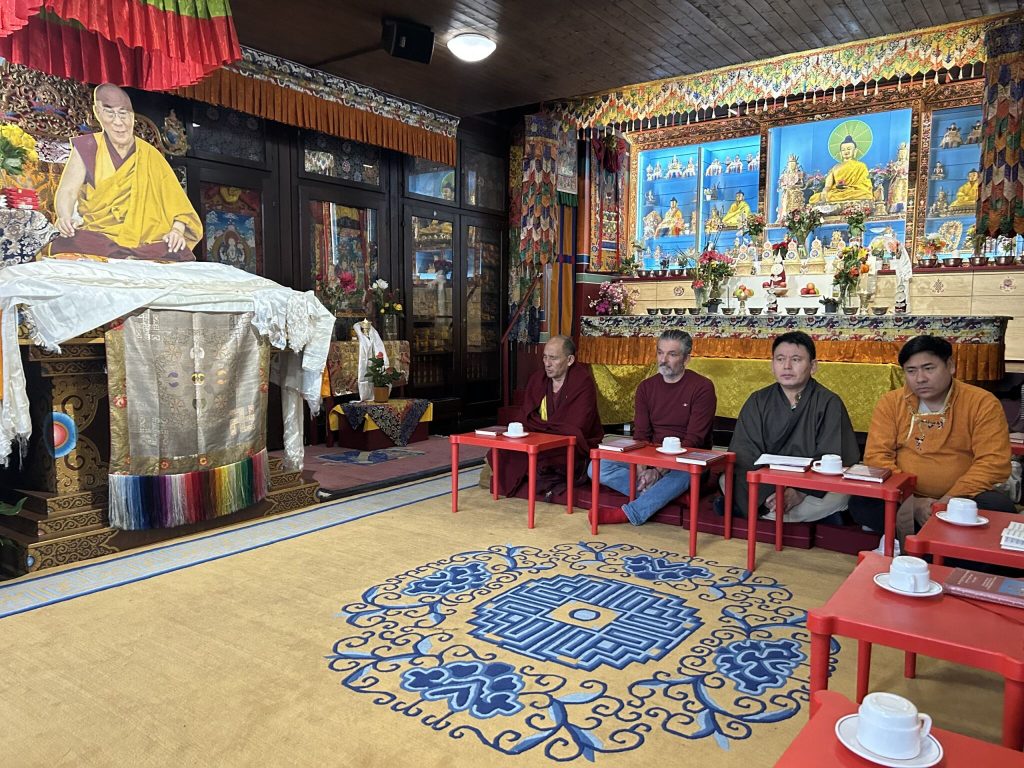 Tibetan Community in Switzerland and Liechtenstein Offers Prayers for ...